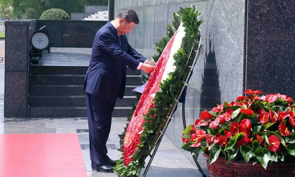 Top Chinese leader pays tribute to President Ho Chi Minh