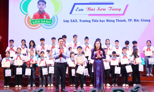 Bắc Giang: Tuyên dương 145 cháu ngoan Bác Hồ giai đoạn 2020-2025